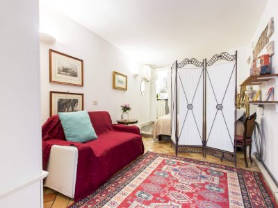 Long & Short Term Apartment Rentals in Rome, Milan - Italy