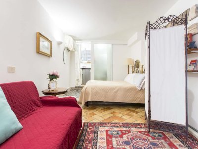 Long & Short Term Apartment Rentals in Rome, Milan - Italy